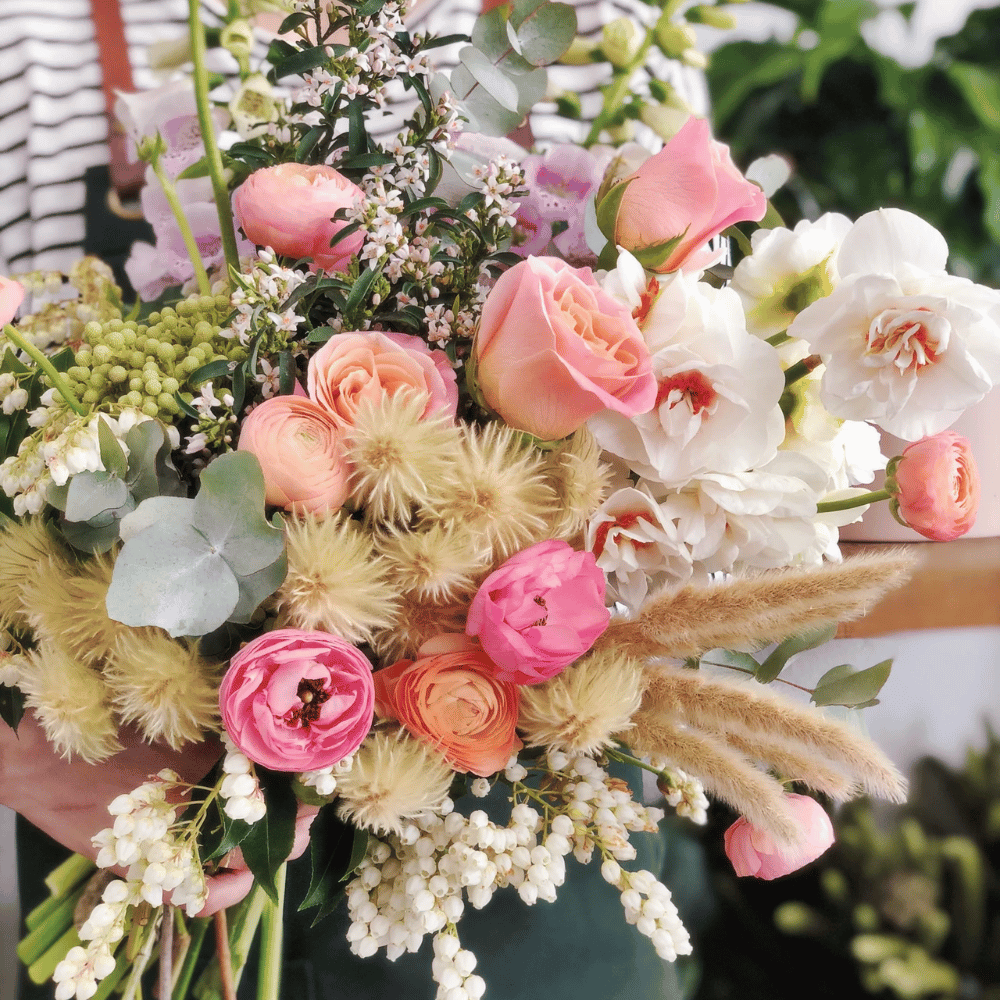5 Best Flower Arrangements For Spring Flower Club